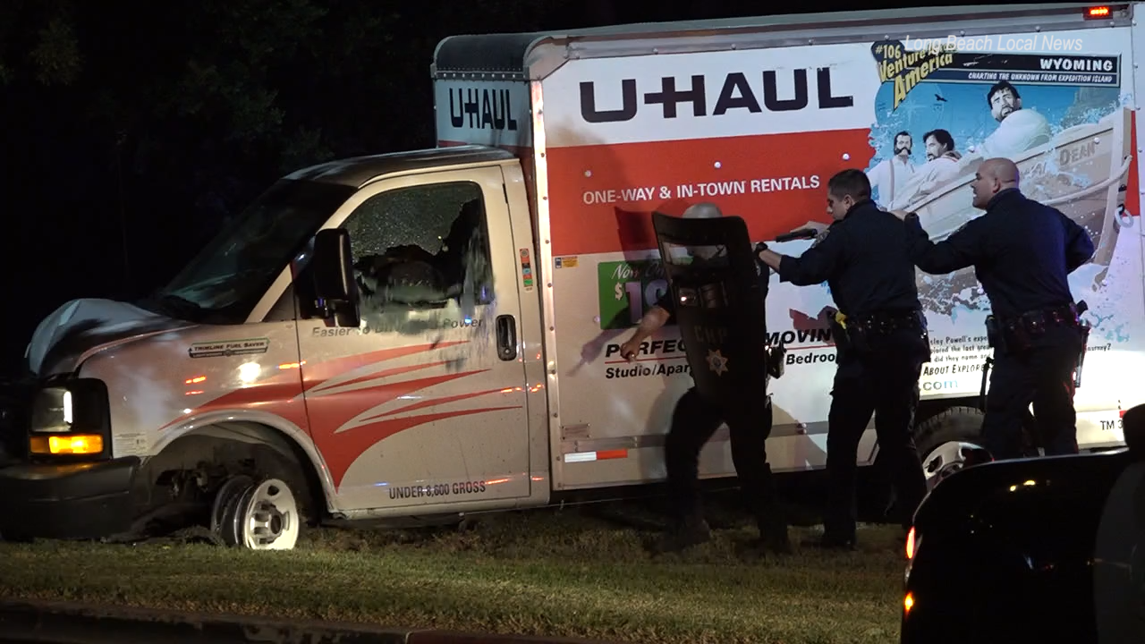 Wild police chase of a stolen U-Haul truck ending in North Long Beach ...